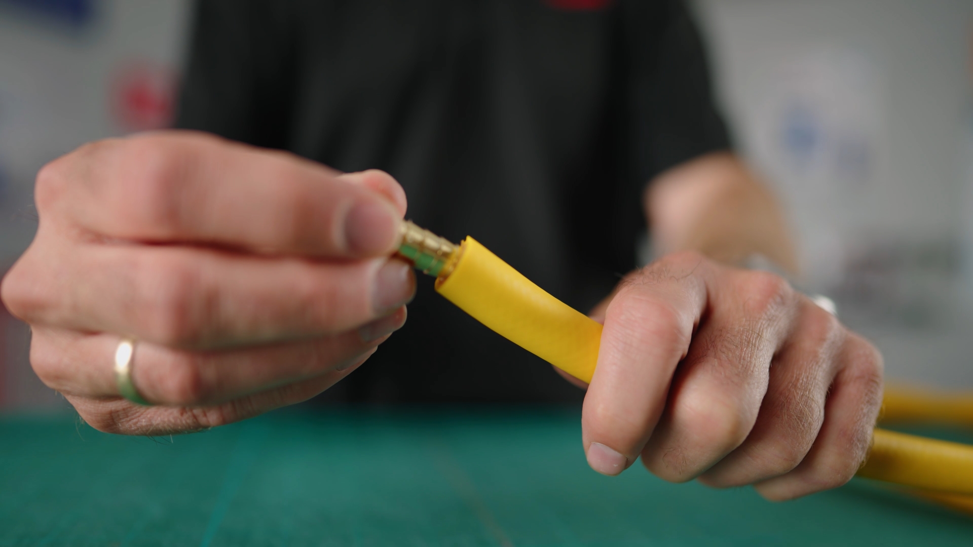 How to Fix a Compressed Air Hose